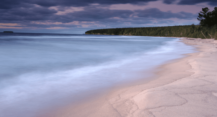 8 Natural Wonders in Wisconsin