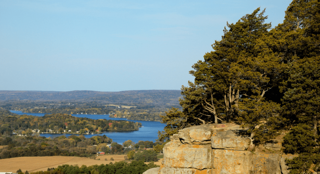 ADD THESE 8 NATURAL WONDERS TO YOUR WISCONSIN BUCKET LIST