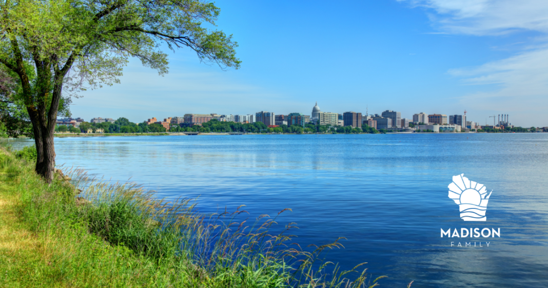 100 DAY TRIPS OR PLACES TO CHECK OUT IN WISCONSIN
